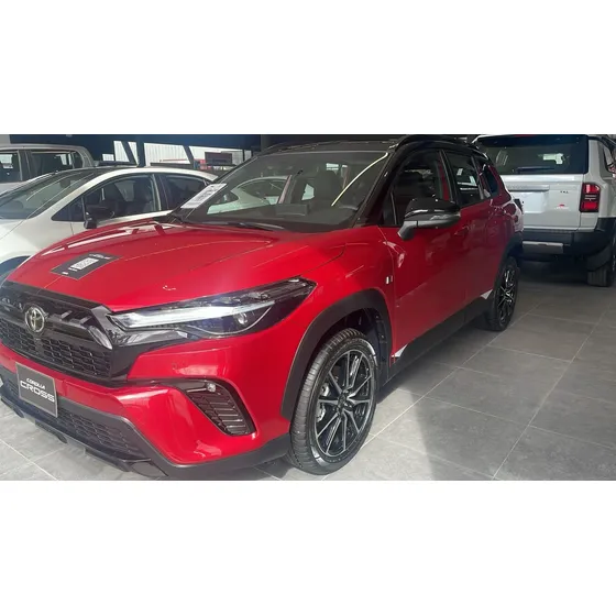 Corolla Cross 2026 X Yaris Cross - Carros, Motos y Otros | TuCarro