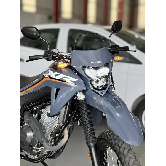 Honda Tornado 300 - Motos | TuCarro