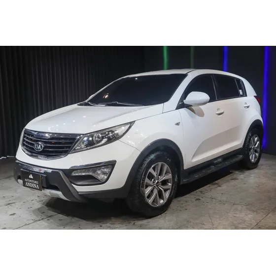 Kia Revolution Blanca - Carros y Camionetas Kia, gasolina | TuCarro