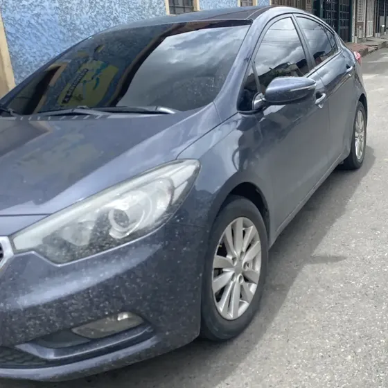 Cerato Pro Ex - Carros y Camionetas Kia | TuCarro