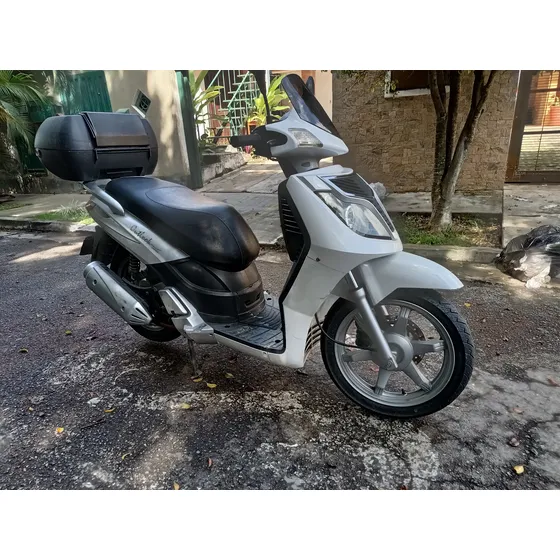 Moto Outlook Blanca | MercadoLibre 📦