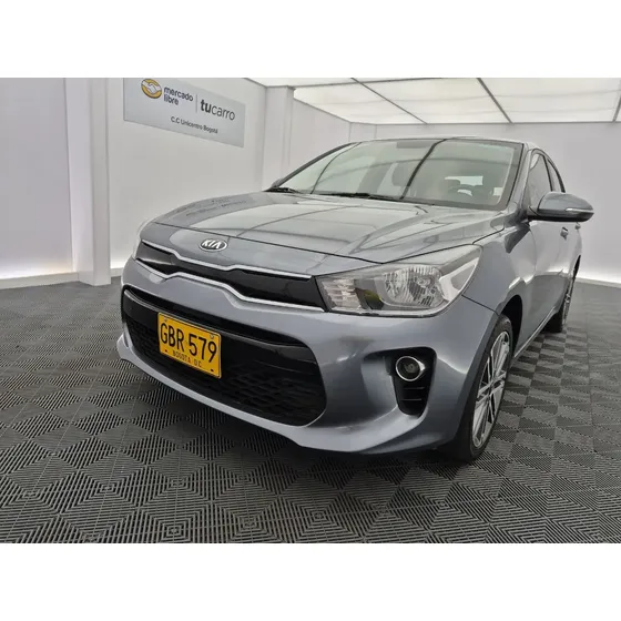 Kia Vibrant - Carros y Camionetas | TuCarro