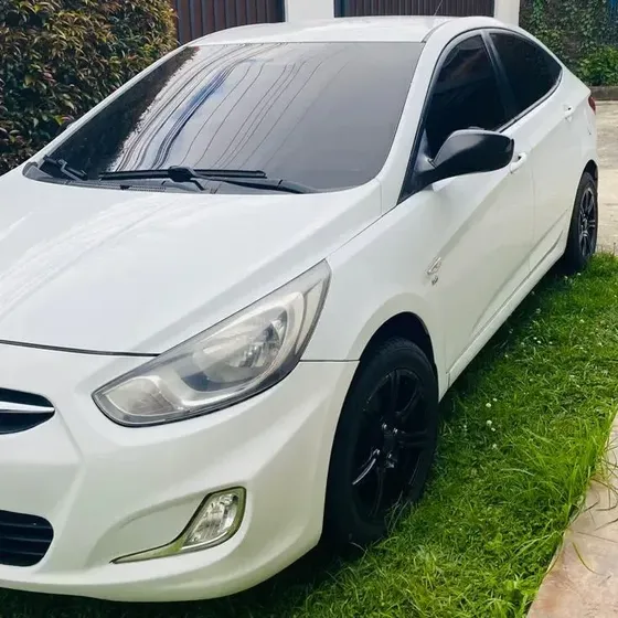 Hyundai Accent 2012 - Carros y Camionetas Hyundai | TuCarro