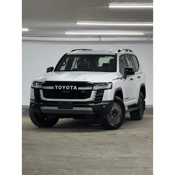 Toyota Lc 300 - Carros y Camionetas | TuCarro