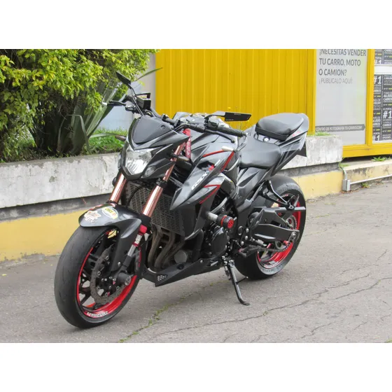 Motos Suzuki 250 cc o más | TuCarro