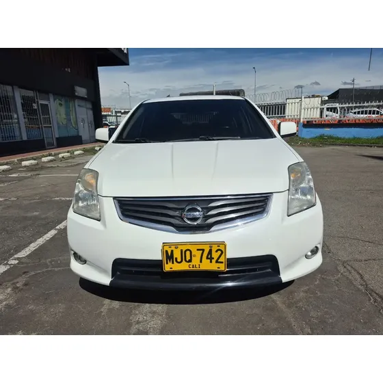 Nissan Sentra - Carros y Camionetas usado | TuCarro