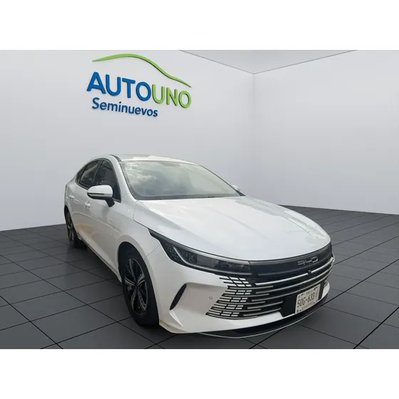 BYD King 2025: 12 autos a partir de $400,000 MXN