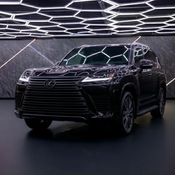 Medellin 2026 Letra - Carros y Camionetas Lexus LX 2026 | TuCarro