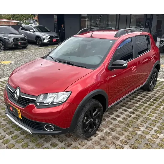 Carros y Camionetas Renault Stepway 2018 | TuCarro