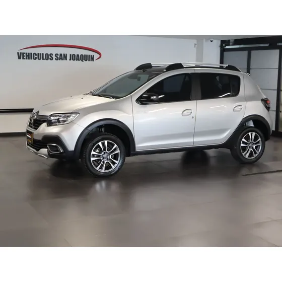 Carros y Camionetas Renault Stepway 2023 | TuCarro