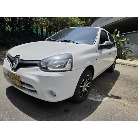 Carros y Camionetas Renault Clio 2017 | TuCarro