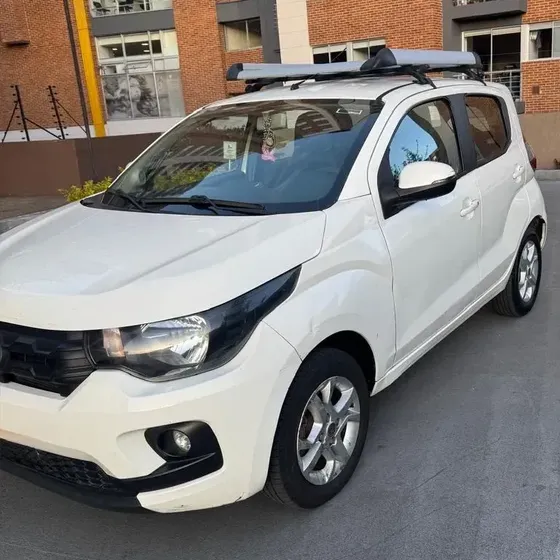 Venta - Carros y Camionetas Fiat Mobi usado | TuCarro