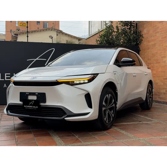 Precios De Carros - Carros y Camionetas Toyota Bz4X nuevo 2025 | TuCarro
