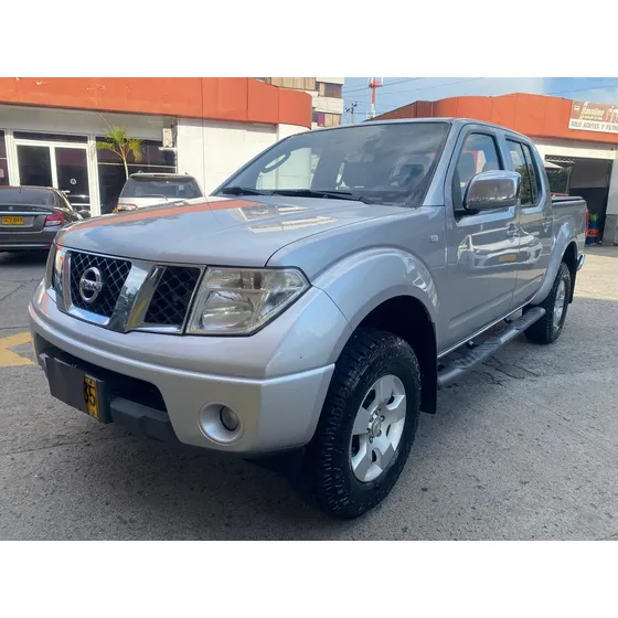 Carros y Camionetas Nissan Navara | TuCarro