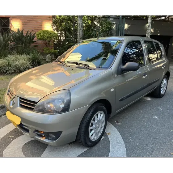 Clio Campus 2014 - Carros y Camionetas Renault Clio | TuCarro