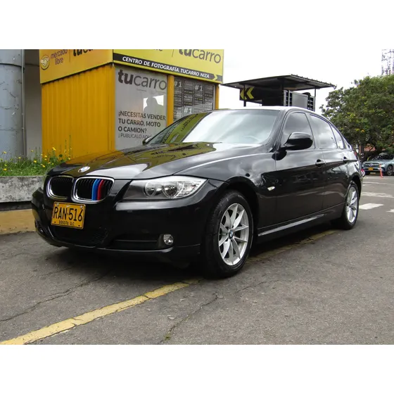 Bmw Serie 3 Negro - Carros y Camionetas en Bogotá D.C. | TuCarro