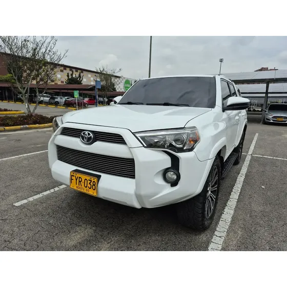 Toyota Srs - Carros y Camionetas Toyota | TuCarro