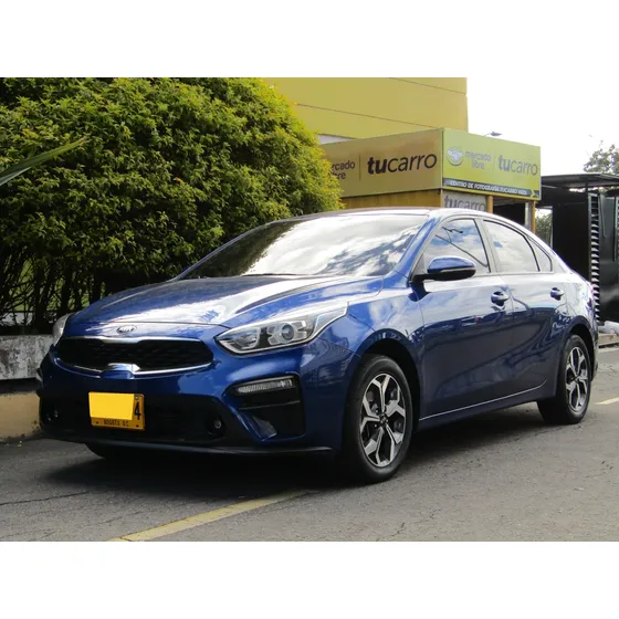 Kia Cerato - Carros y Camionetas | TuCarro