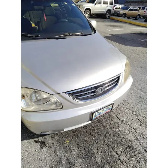 Minivan - Carros y Camionetas | TuCarro