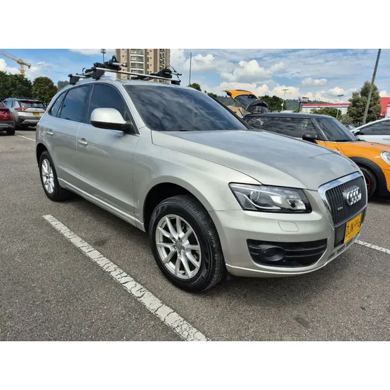 Auto Luxury - Carros y Camionetas | TuCarro