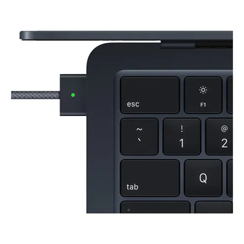 MacBook Air M2 (2022) 13.6 MacBook Air M2 (2022) 13.6