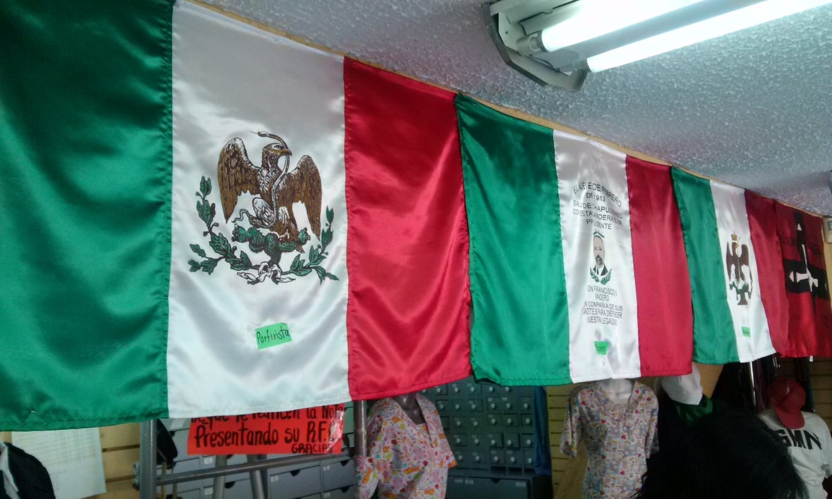 Banderas De Mexico En Su Historia Varias Una Pieza Historica 349 00