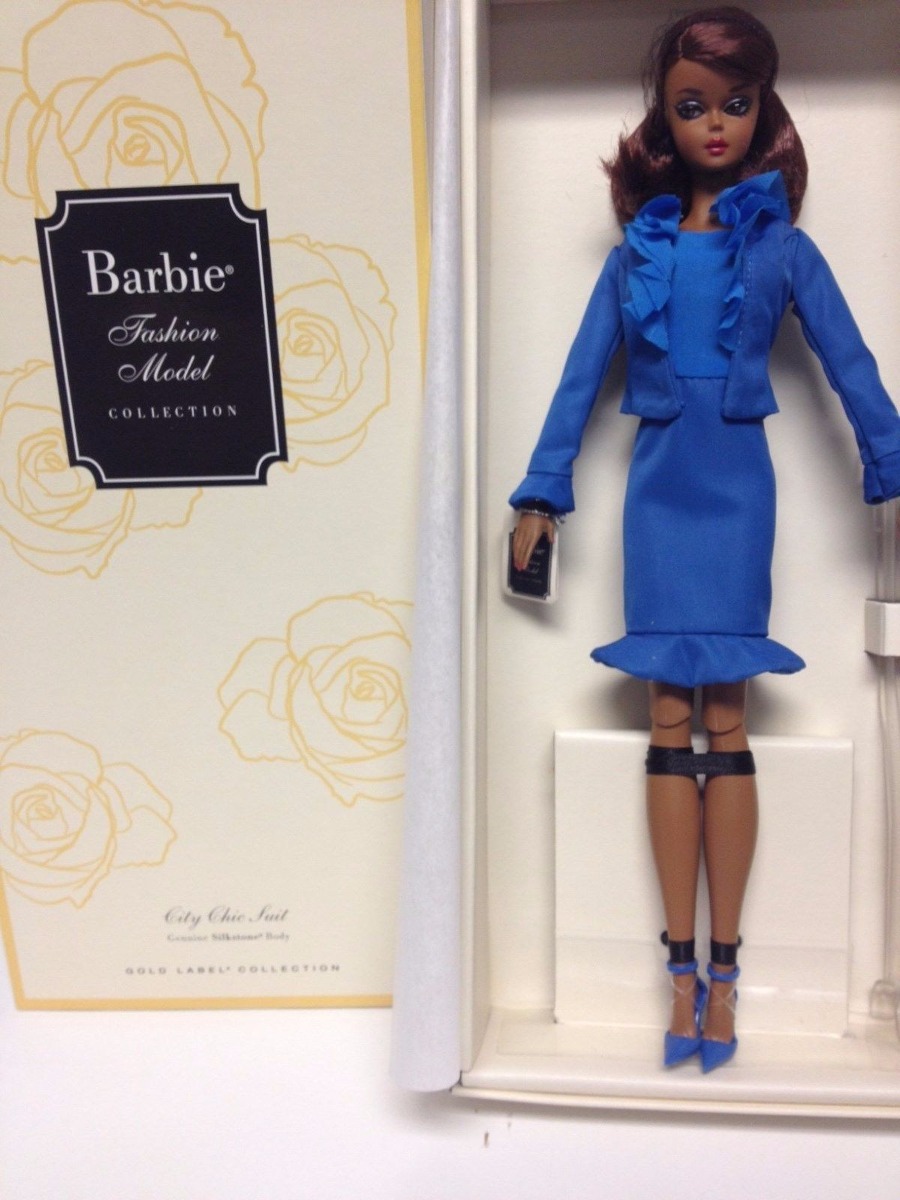 Barbie Silkstone Chic City Suit Poseable Articulada 2016 R 450 00