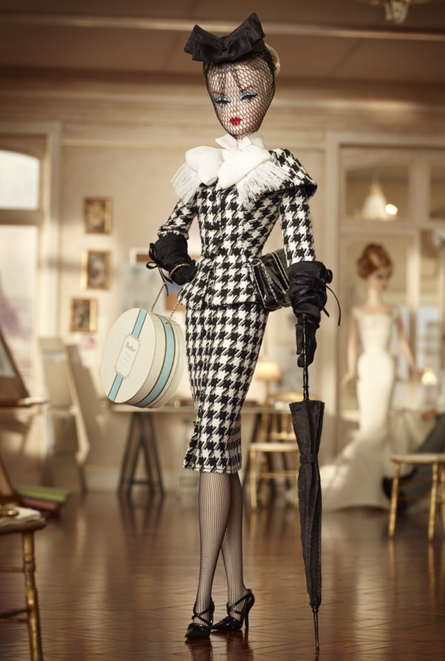 Barbie Silkstone Walking Suit Lançamento 2012 R 439 00 Em Mercado
