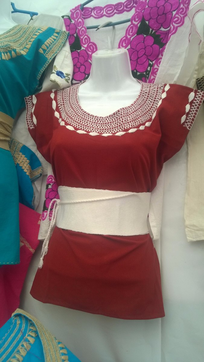 Blusas Artesanales Bordadas A Mano Típicas De Chiapas 25000 En Mercado Libre