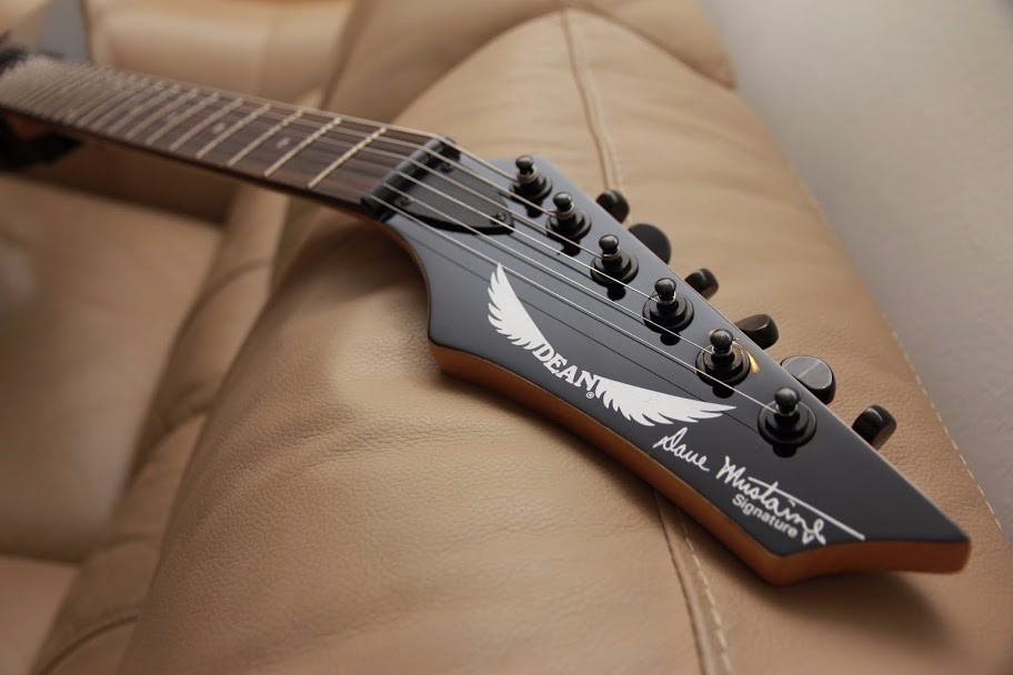 Guitaroutlet Guitarra Dean Vmntx Dave Mustaine Signature Flying V 1100000