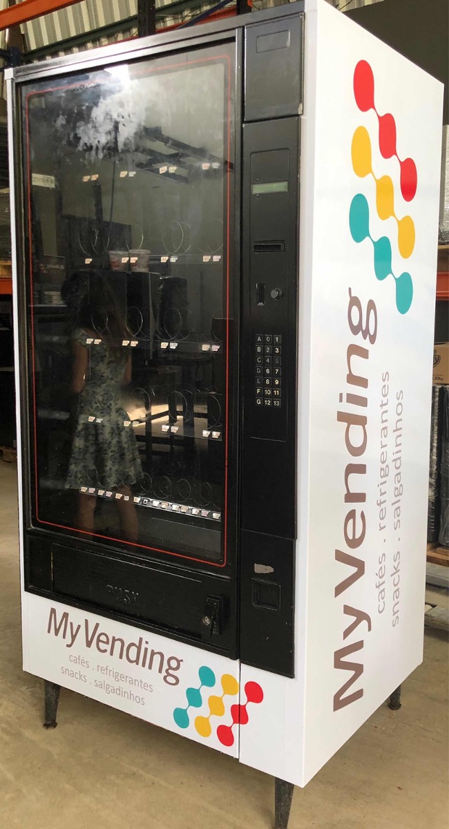Maquina Automatica Combo . Refrigerante, Cafe E Salgadinhos. - R$ 28. ... Maquina Automatica Combo . Refrigerante, Cafe E Salgadinhos. - R$ 28. ...
